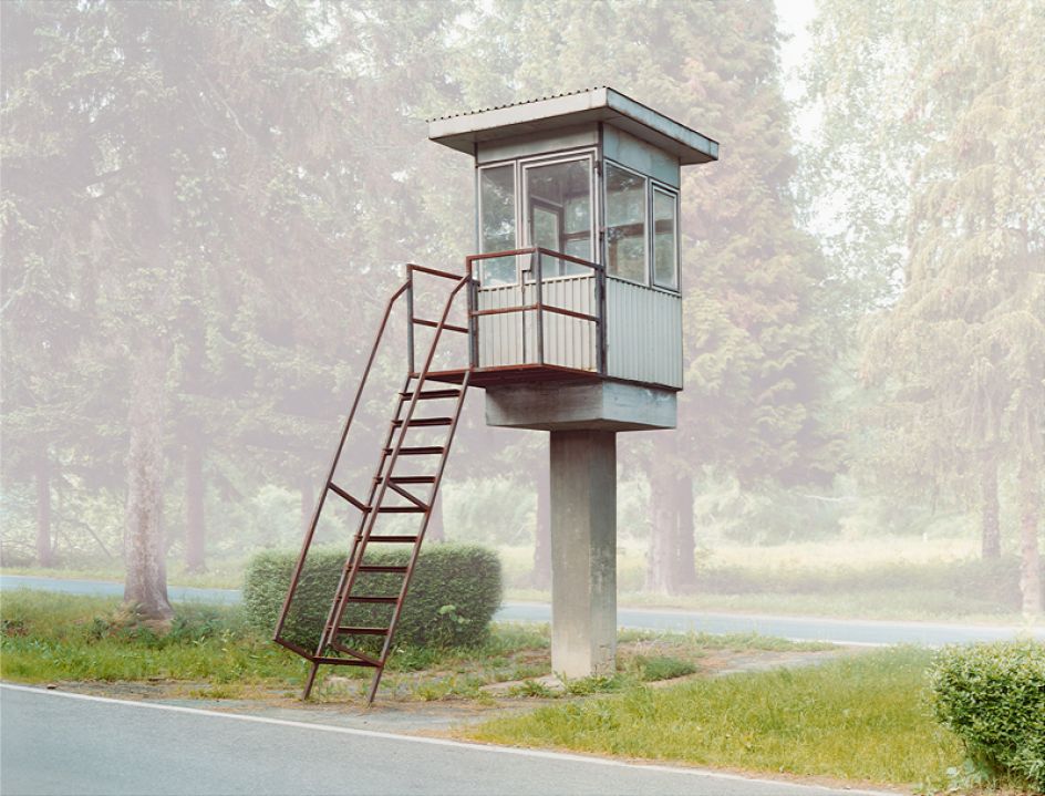 Abandoned Checkpoints: Photographer documents Europe's forgotten ...