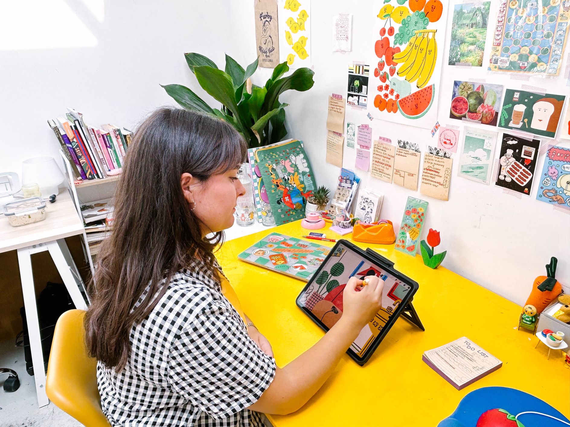 Illustrator Tess Smith-Roberts' debut book tackles the weird and wild ...