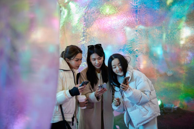 Giant colour-changing bubbles take over The Cheesegrater in London to ...