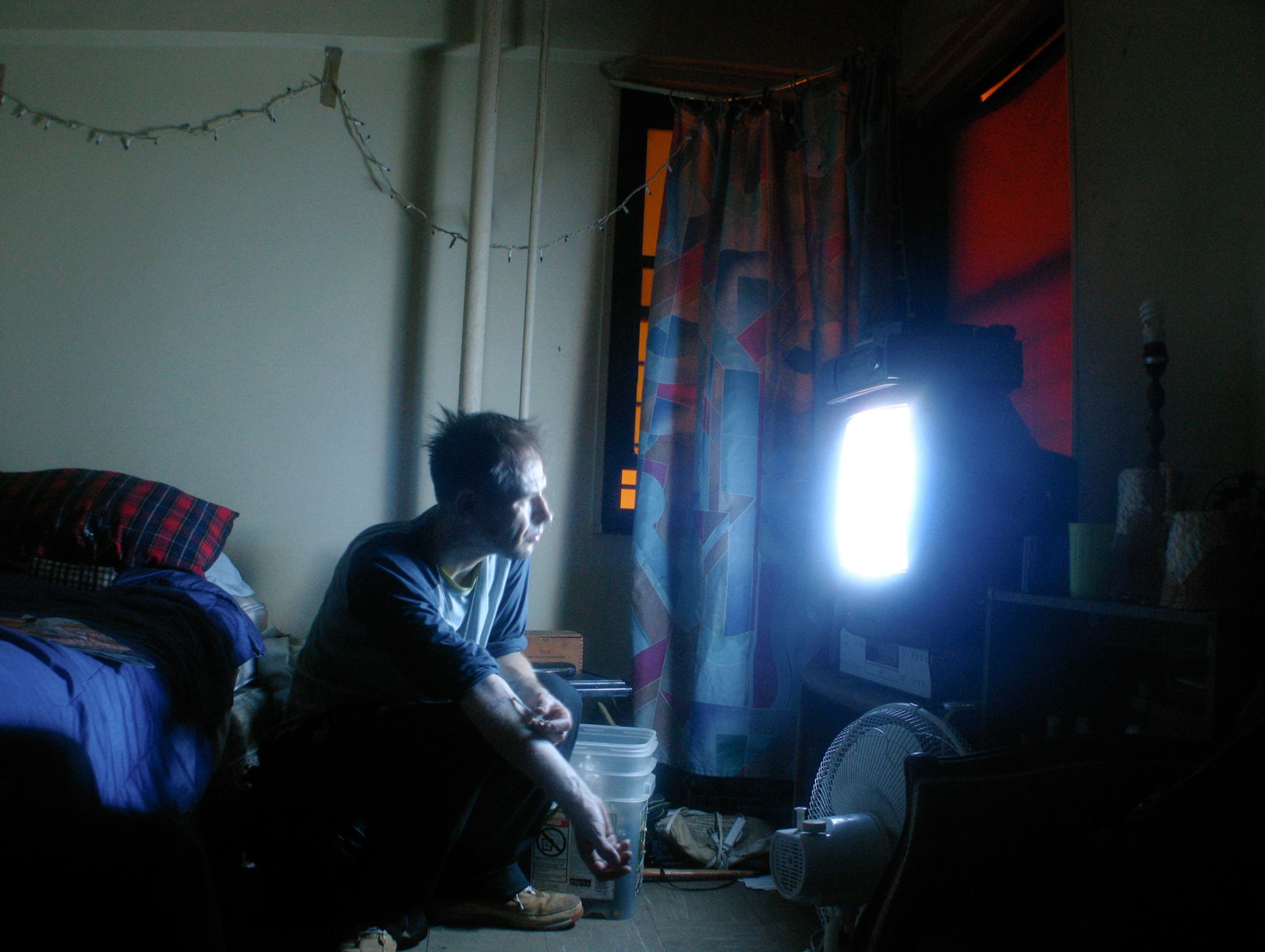 Graham MacIndoe Coming Clean: Powerful self-portraits depicting drug ...