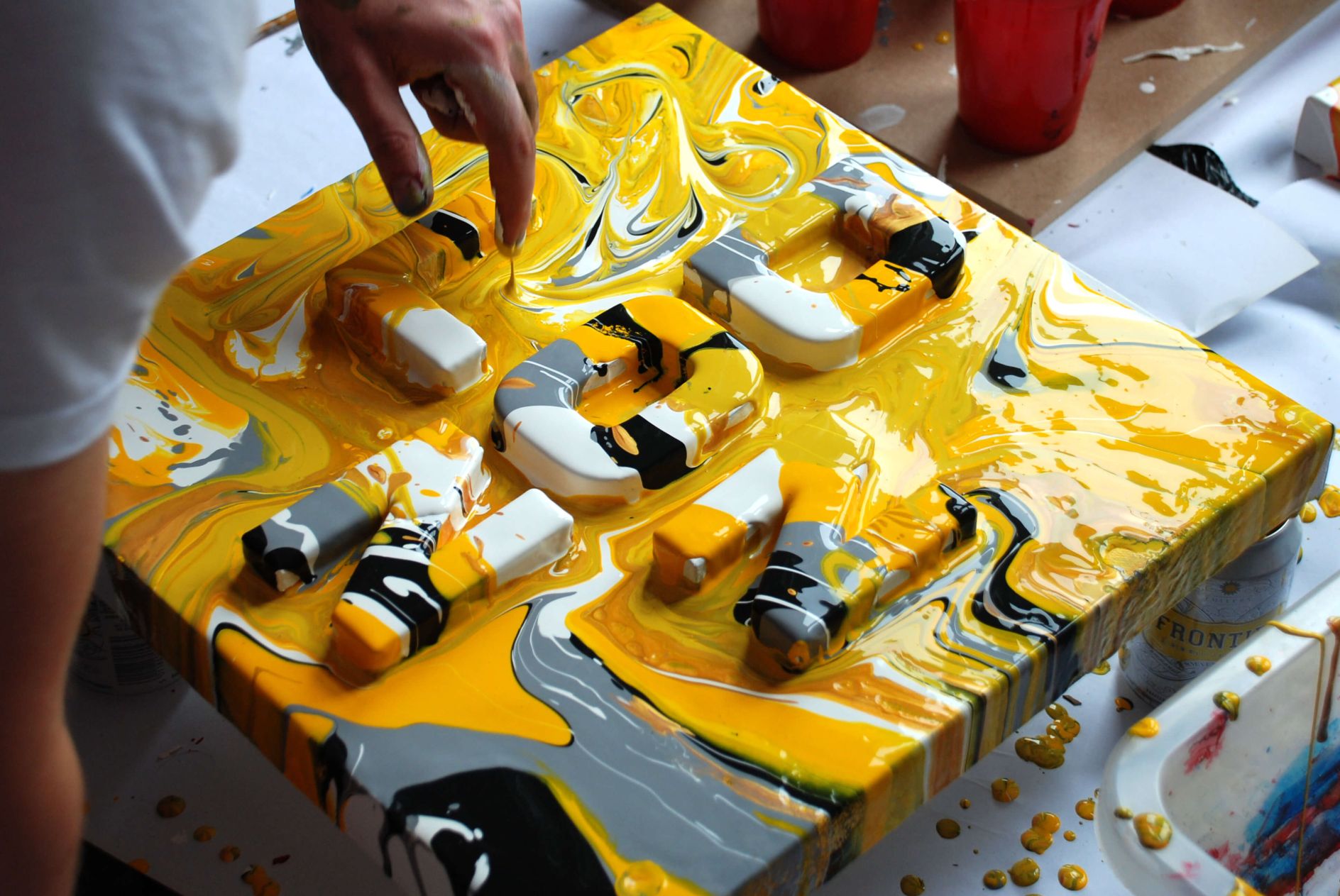 London Calling: Lettering installation by Craig Black pays homage to ...