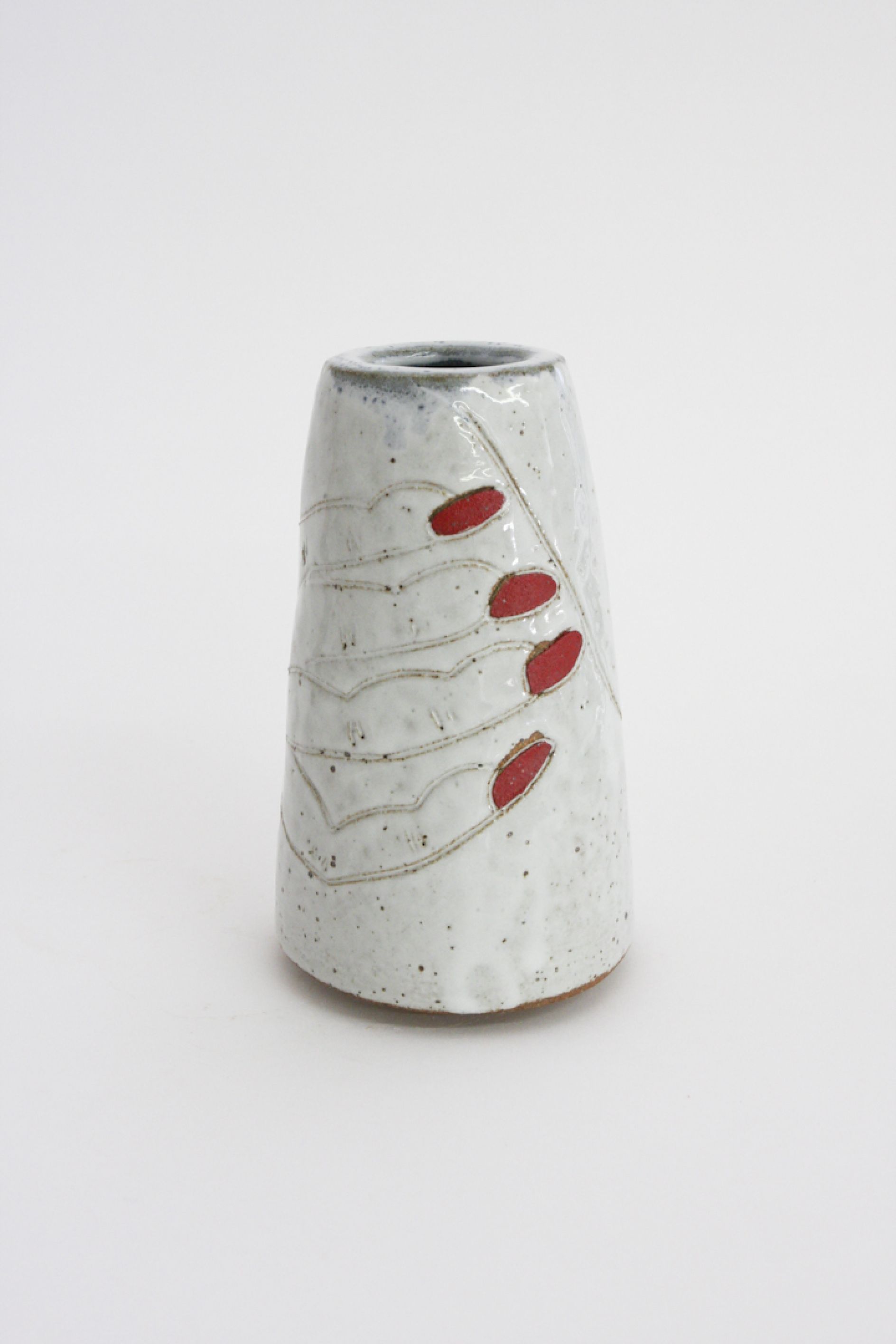 Lady Finger Vases: Charming vases that merge fine art and ceramics with ...