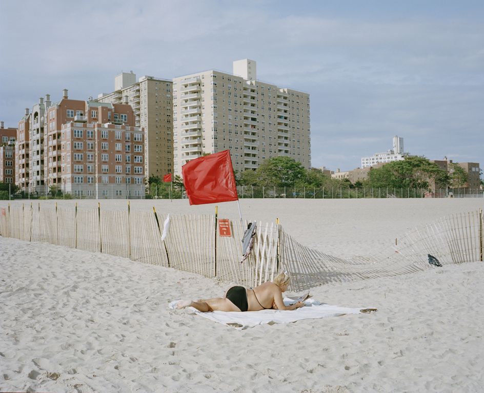 Kent Andreasen documents life through a lens, turning the ordinary into ...
