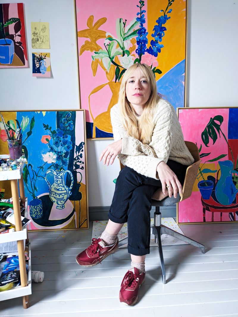 Elizabeth Power uses colour and light to magical effect in her still ...