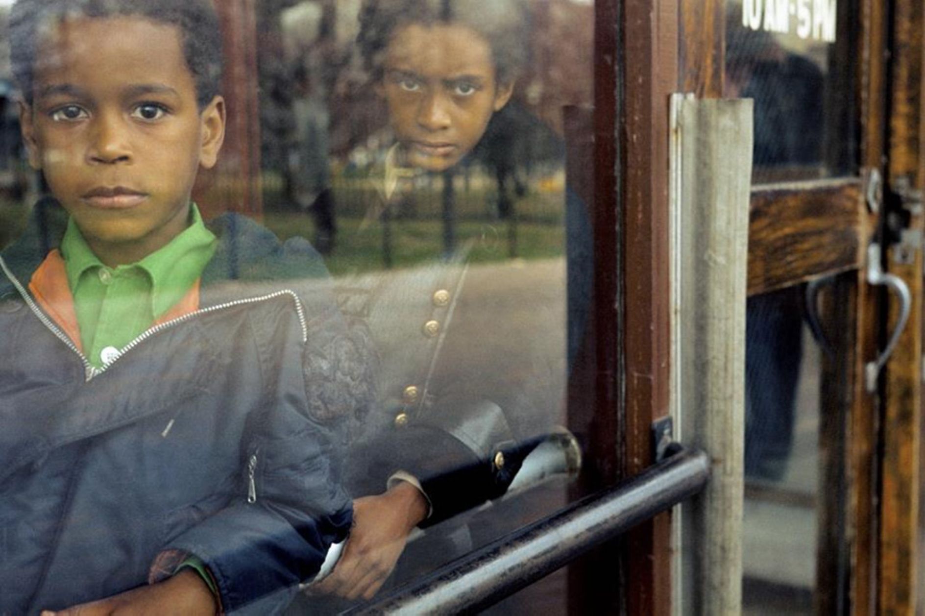 Lesser-known colour photographs by Vivian Maier to be shown in the UK ...
