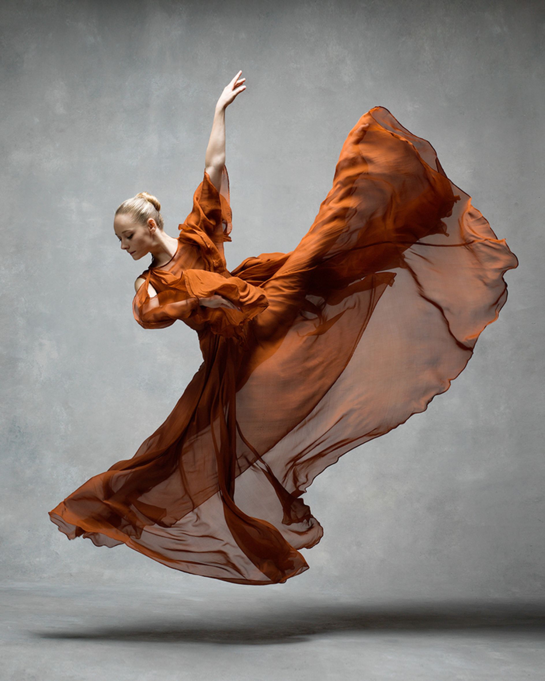 The Art of Movement: Breathtaking photographs of incredible dancers in ...