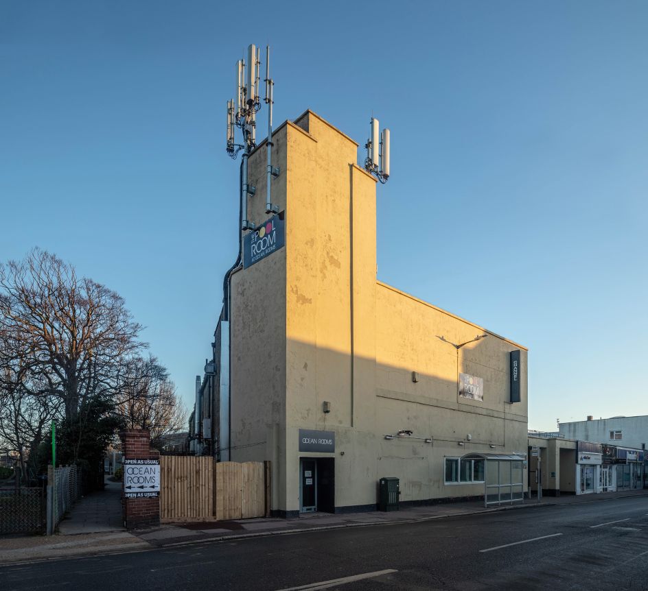 Photographer Philip Butler traces the surviving iconic Odeon cinemas of ...