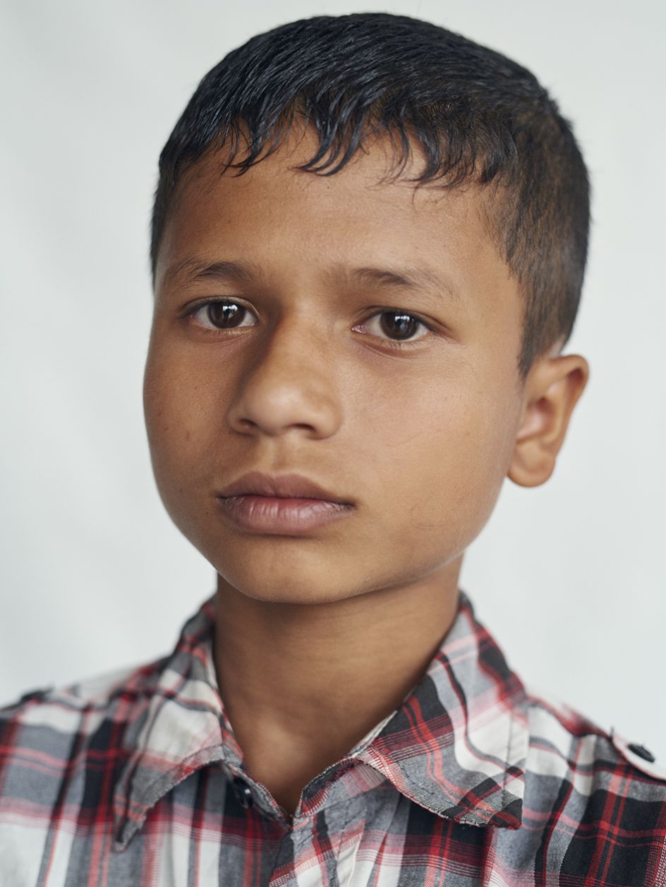 'American West' style portraits of Nepal's youth and homeless children ...