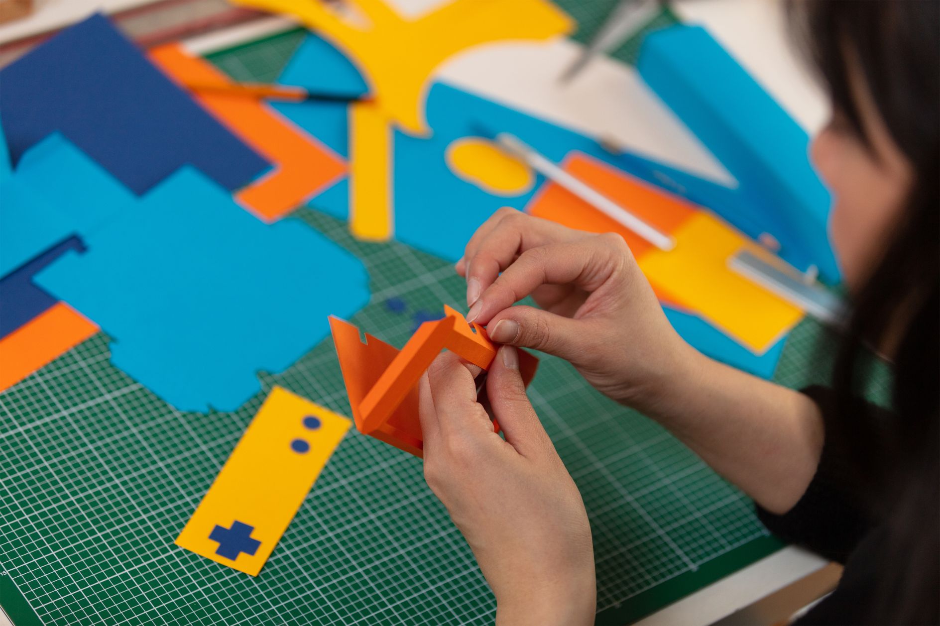 Natalie Wong's paper sculptures of classic video game consoles ...