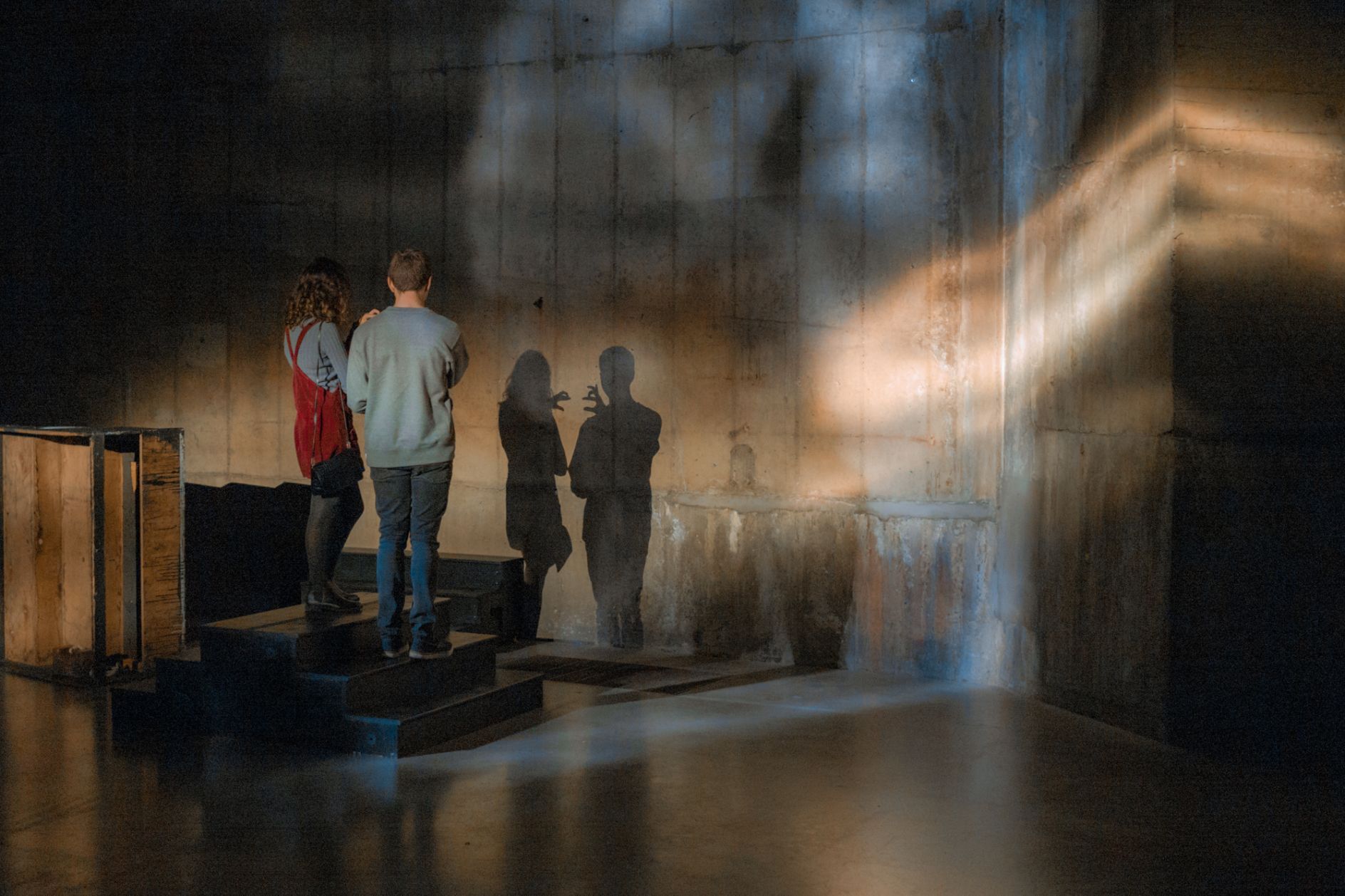 Primary-coloured photographs of 'quirky' London by Josh Edgoose ...