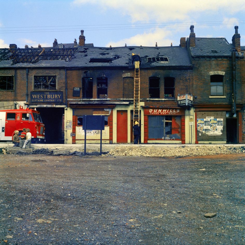 Photographs by Peter Mitchell that show the 'brisk' transformation of ...