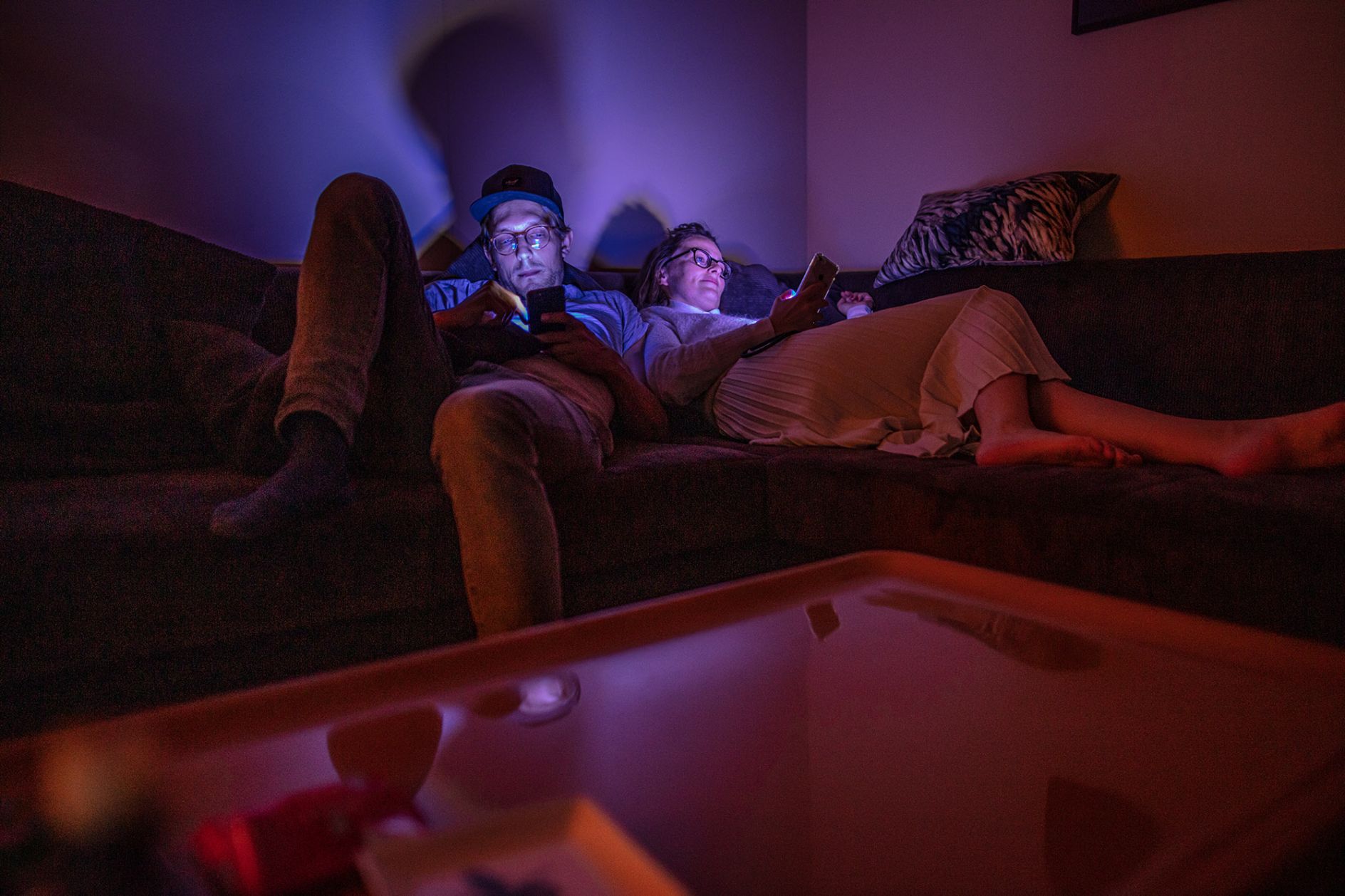 Portraits of people in lockdown with their faces illuminated by their ...