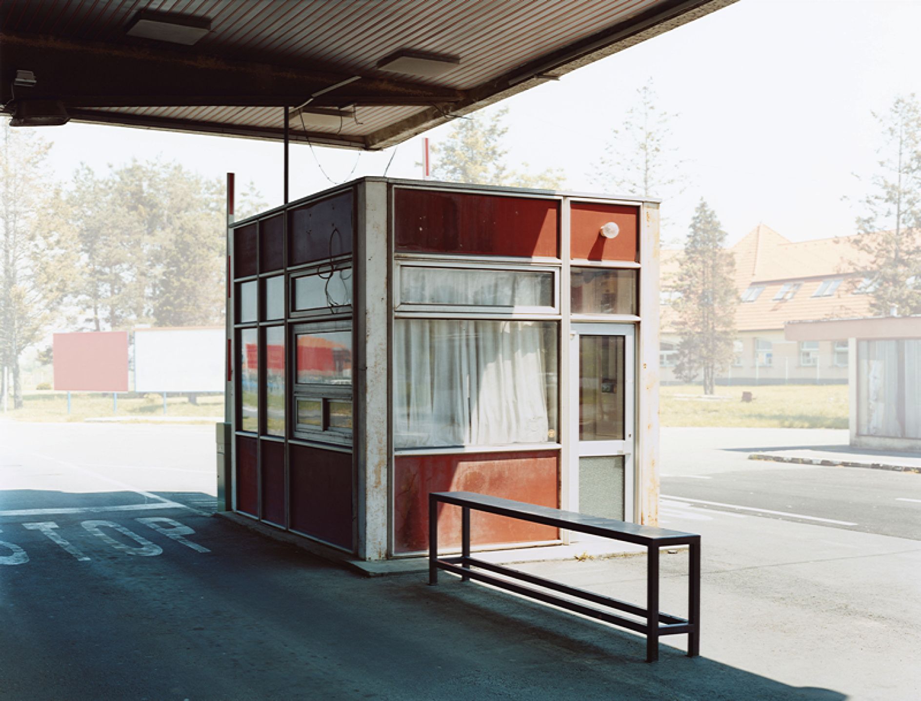 Abandoned Checkpoints: Photographer documents Europe's forgotten ...