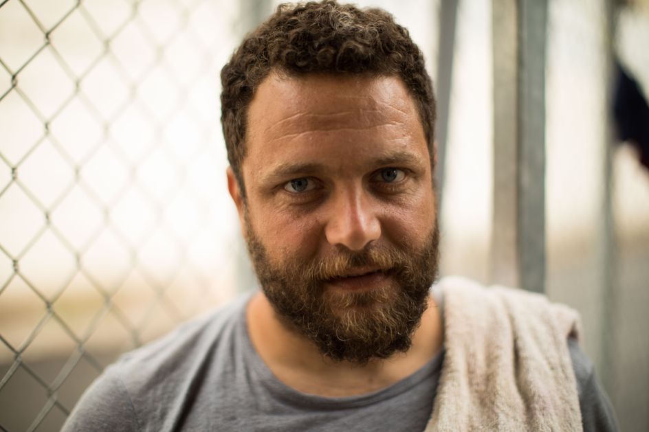 The Lost Men of Syria: Edward Jonkler's revealing images of refugee ...