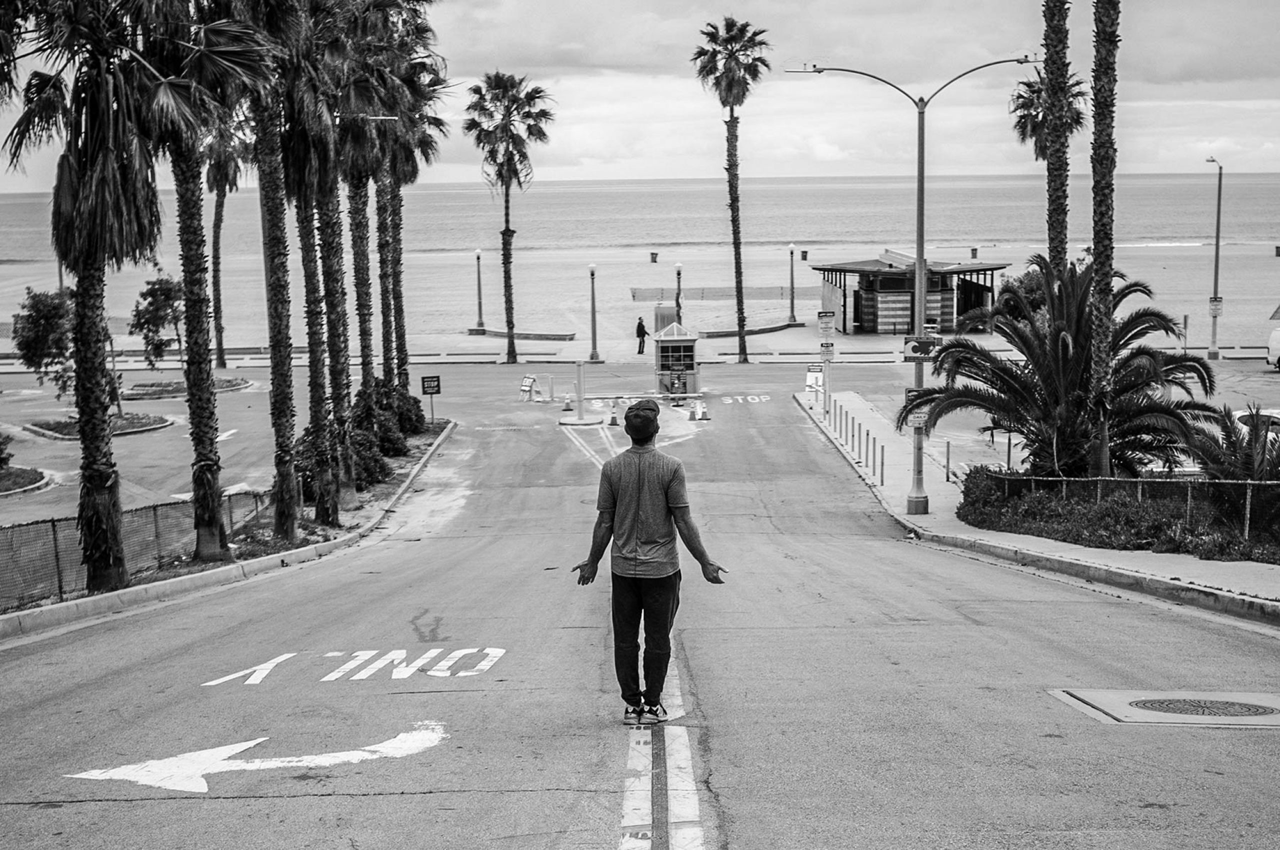 Photographs of LA under Covid-19 reveal how Californians are coping ...