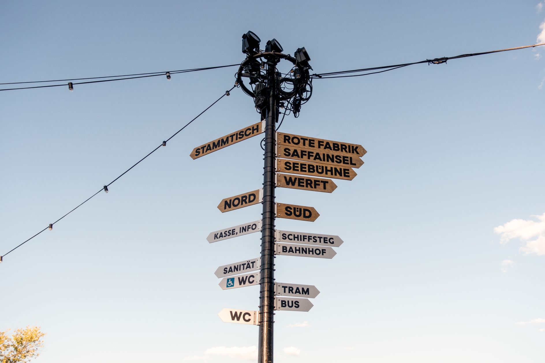 Studio Marcus Kraft and Bráulio Amado design Zürcher Theater Spektakel ...