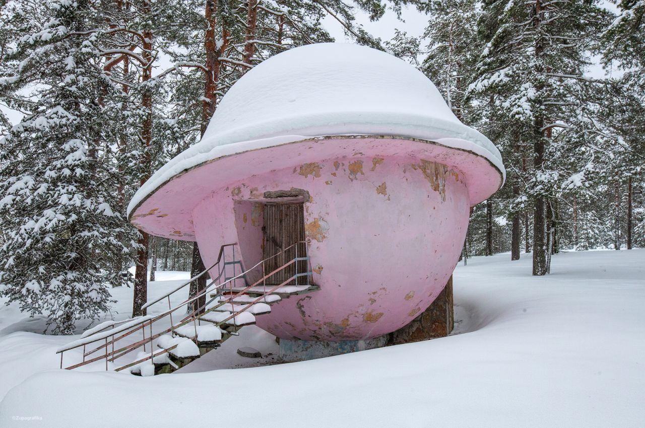 New photo book looks at how Soviet playgrounds bred communism ...