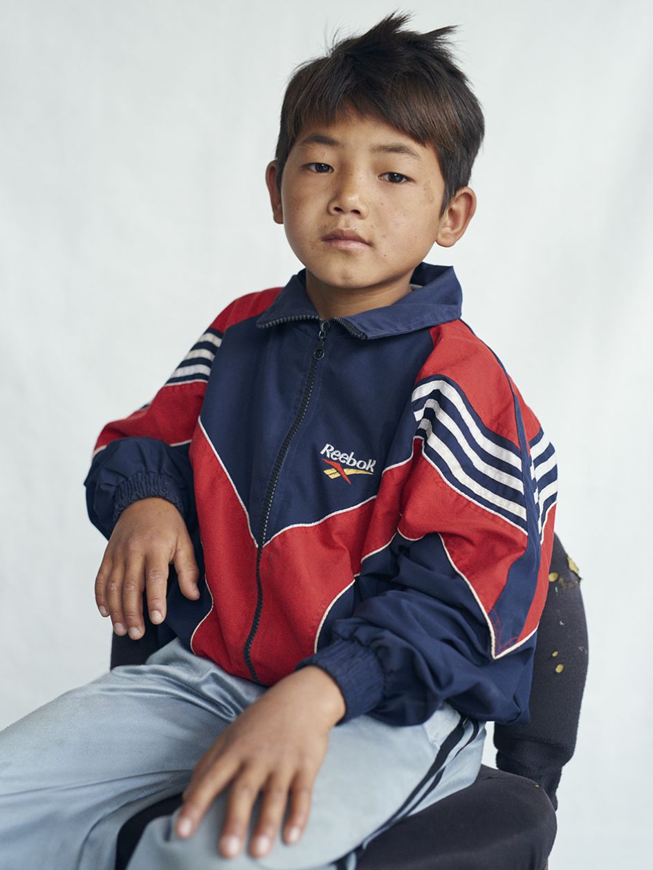 'American West' style portraits of Nepal's youth and homeless children ...