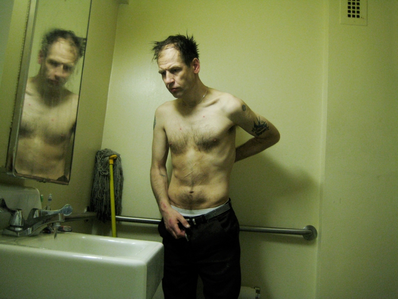 Graham MacIndoe Coming Clean: Powerful self-portraits depicting drug ...