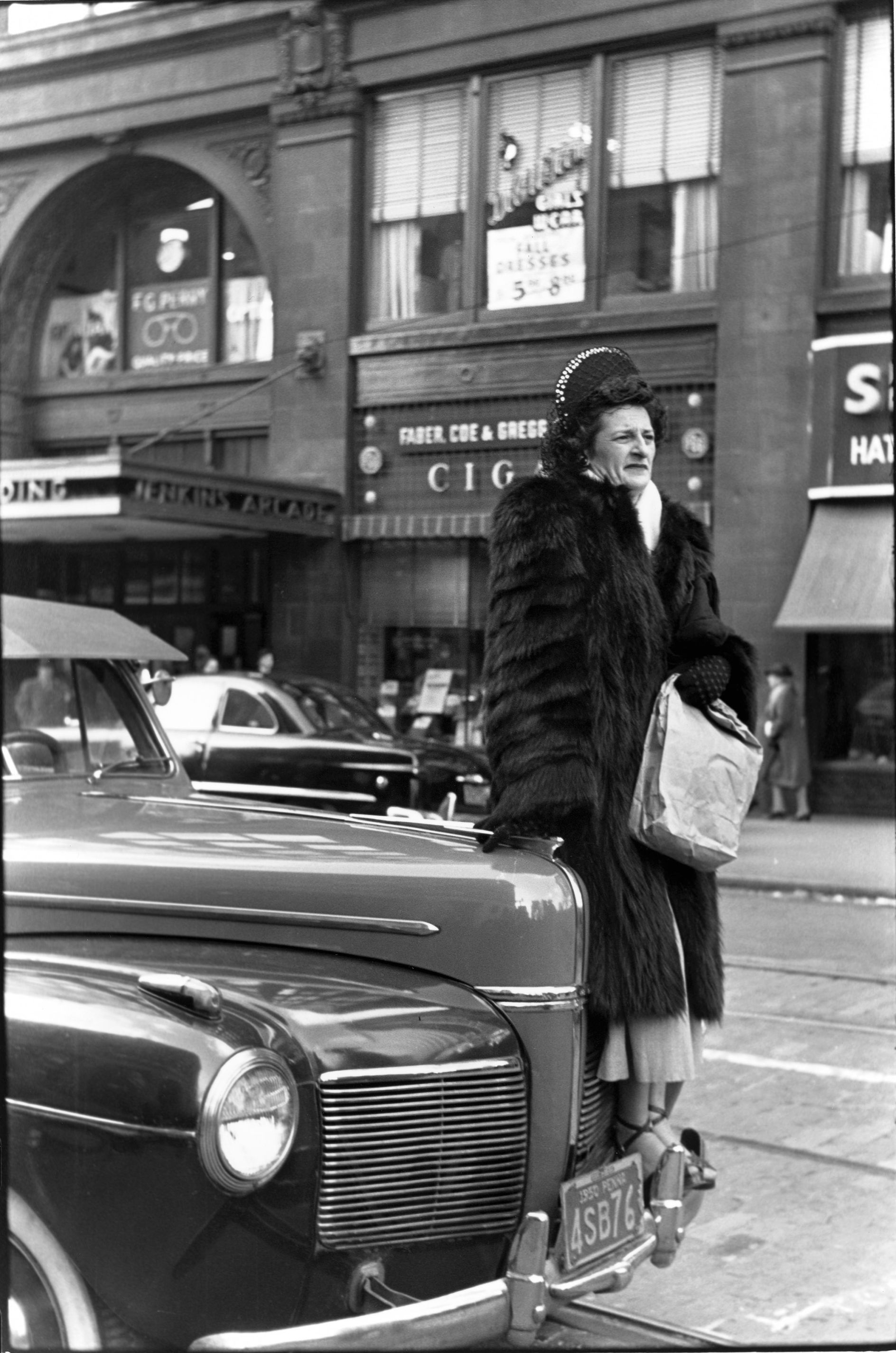 Photographs of everyday life in 1950s Pittsburgh discovered seven ...