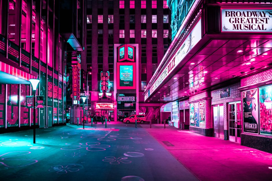 New York Glow: satisfying neon photography series of the Big Apple at ...