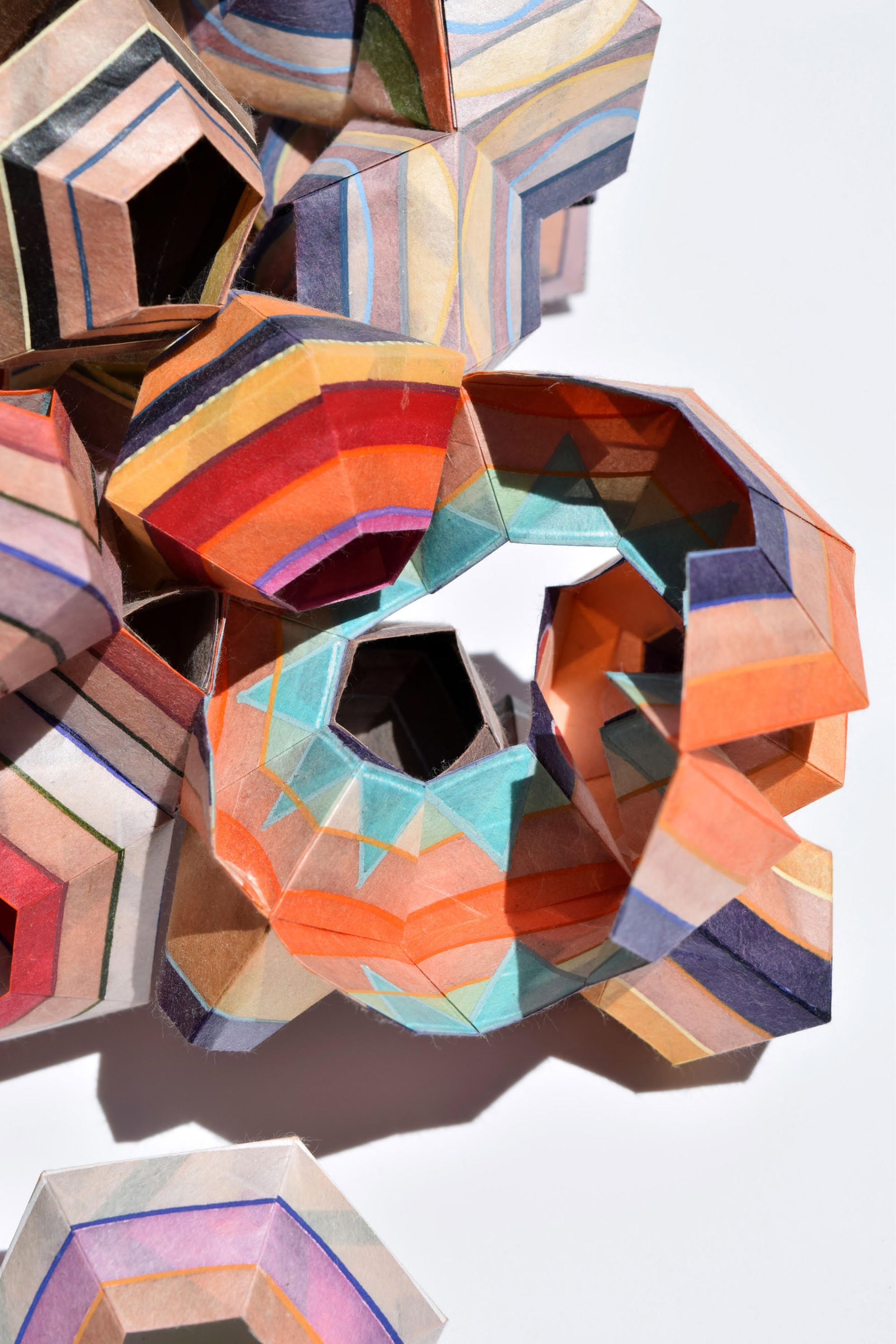 Andrew Ooi's intricate 3D artworks crafted by hand out of thousands of ...