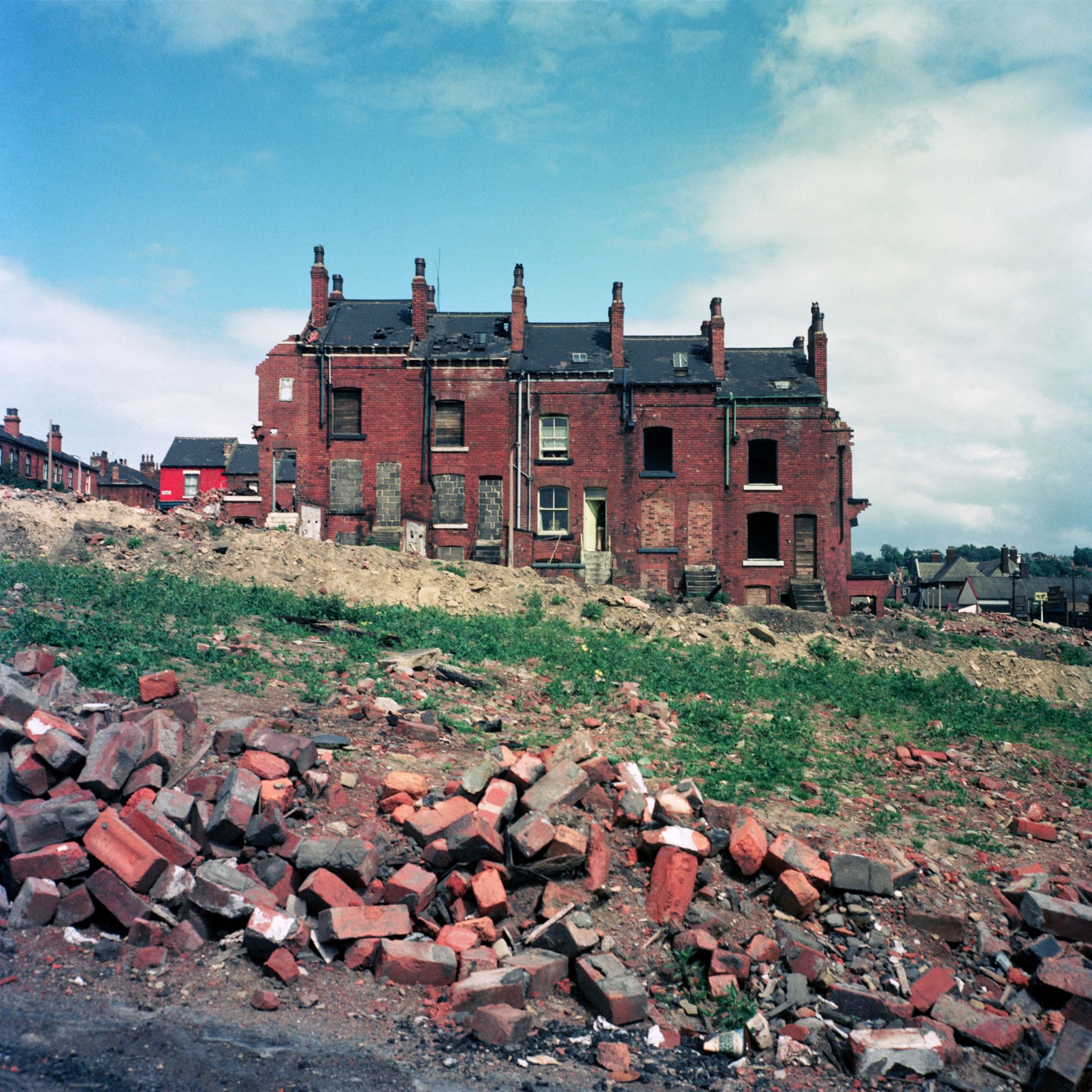 Photographs by Peter Mitchell that show the 'brisk' transformation of ...