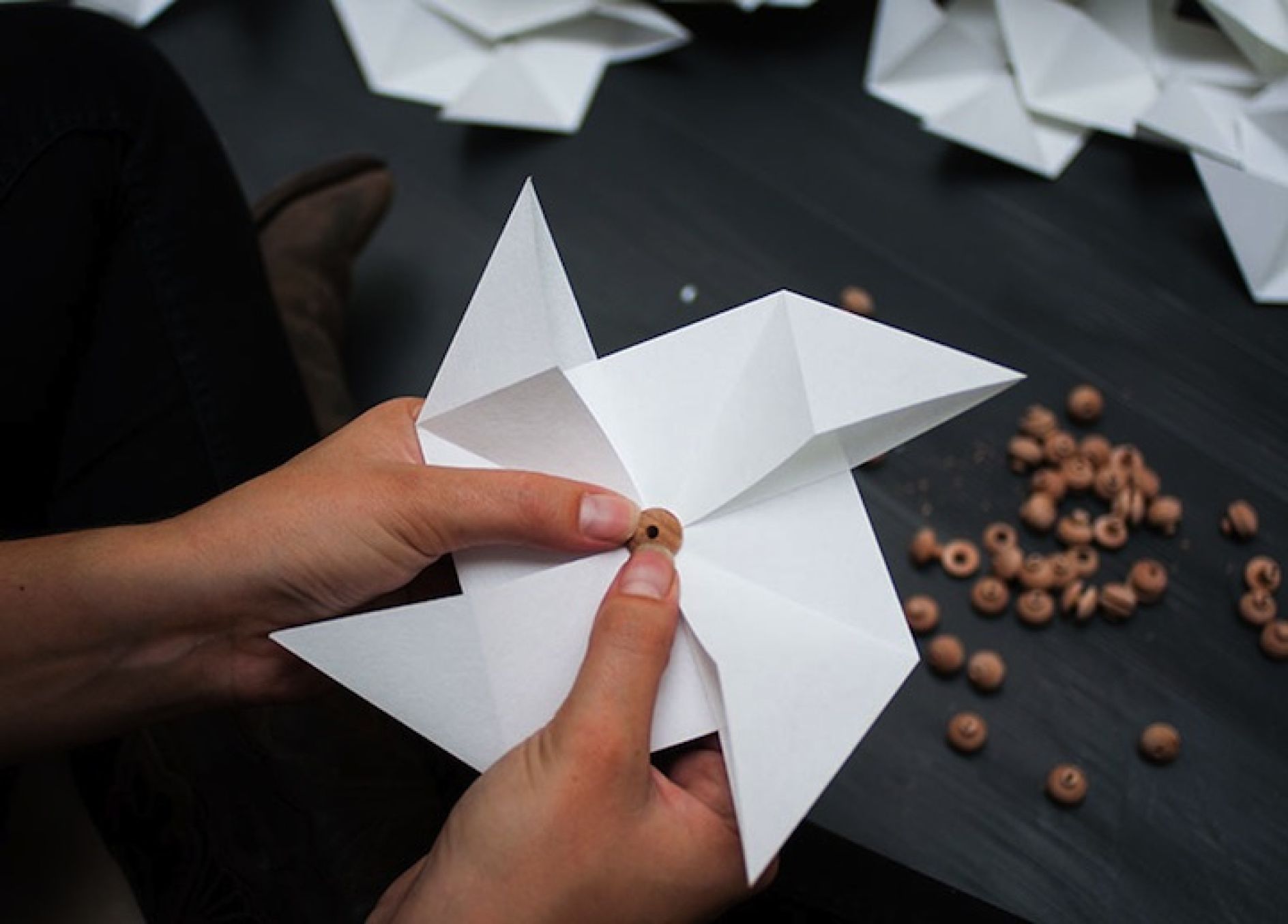 The Wind Portal blows up 5,000 windmills at London Design Festival ...