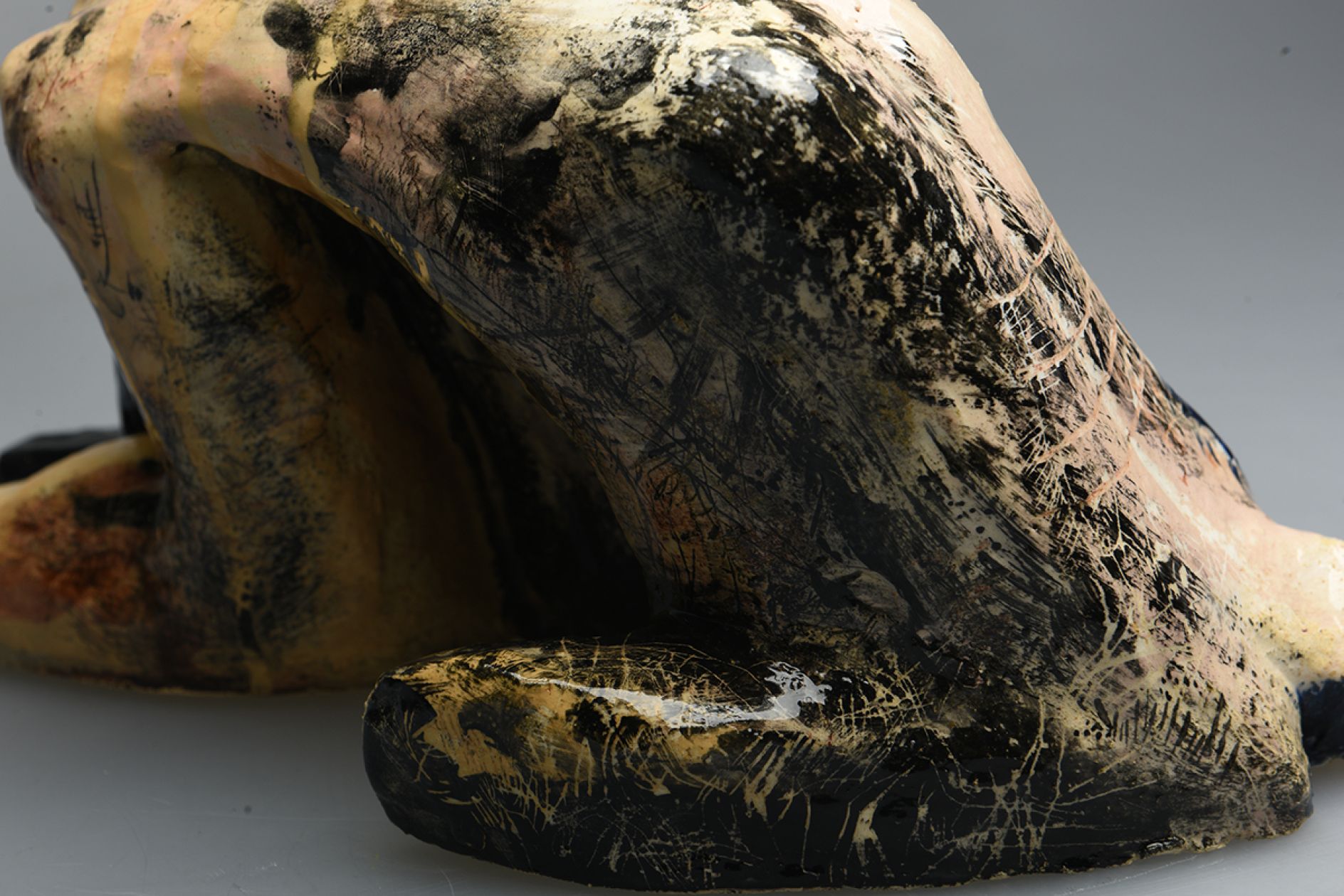 Body-text: Visceral ceramic sculptures explore body distortion and ...