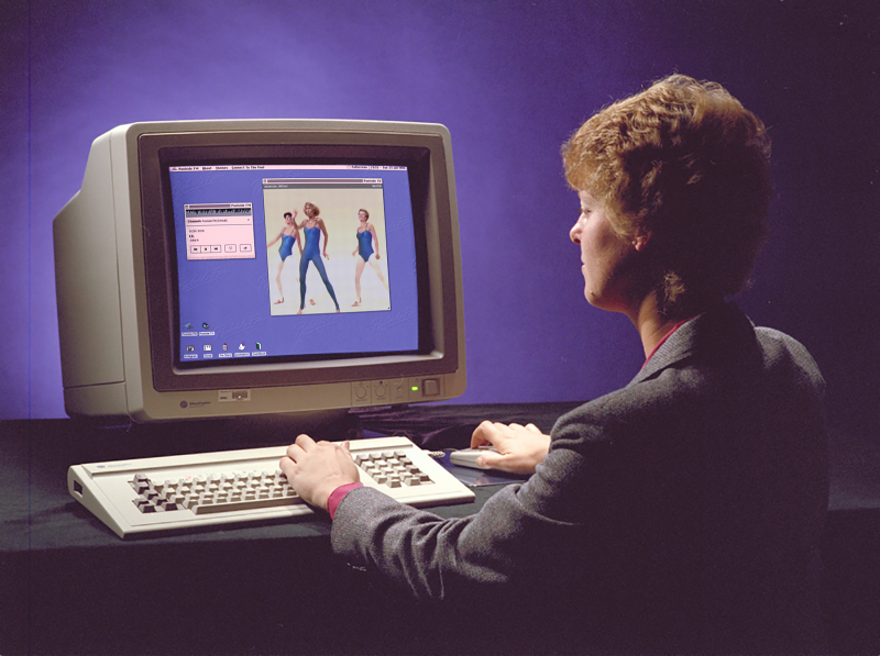 Poolside FM gets a refresh with a '90s operating system in your browser ...