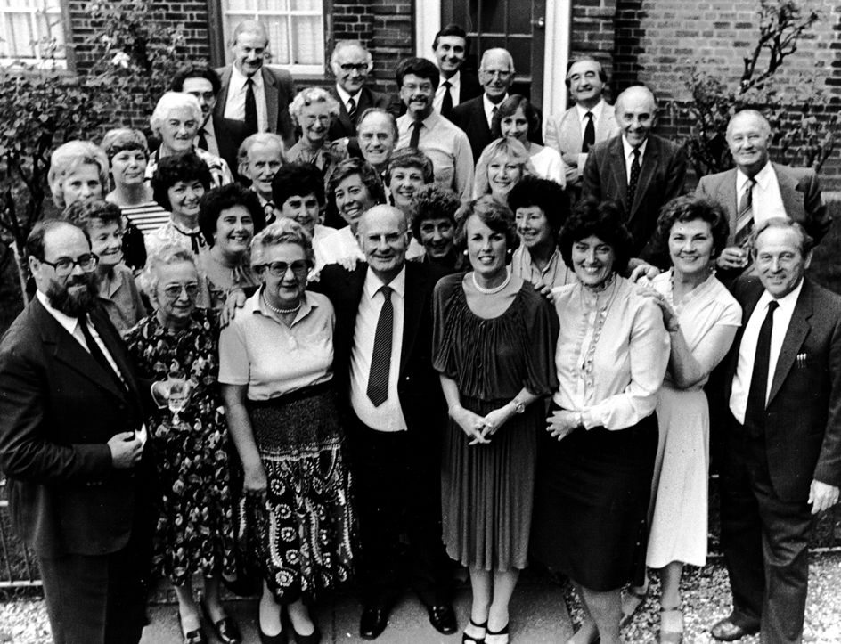 Newly uncovered photographs show London's disappearing working class ...