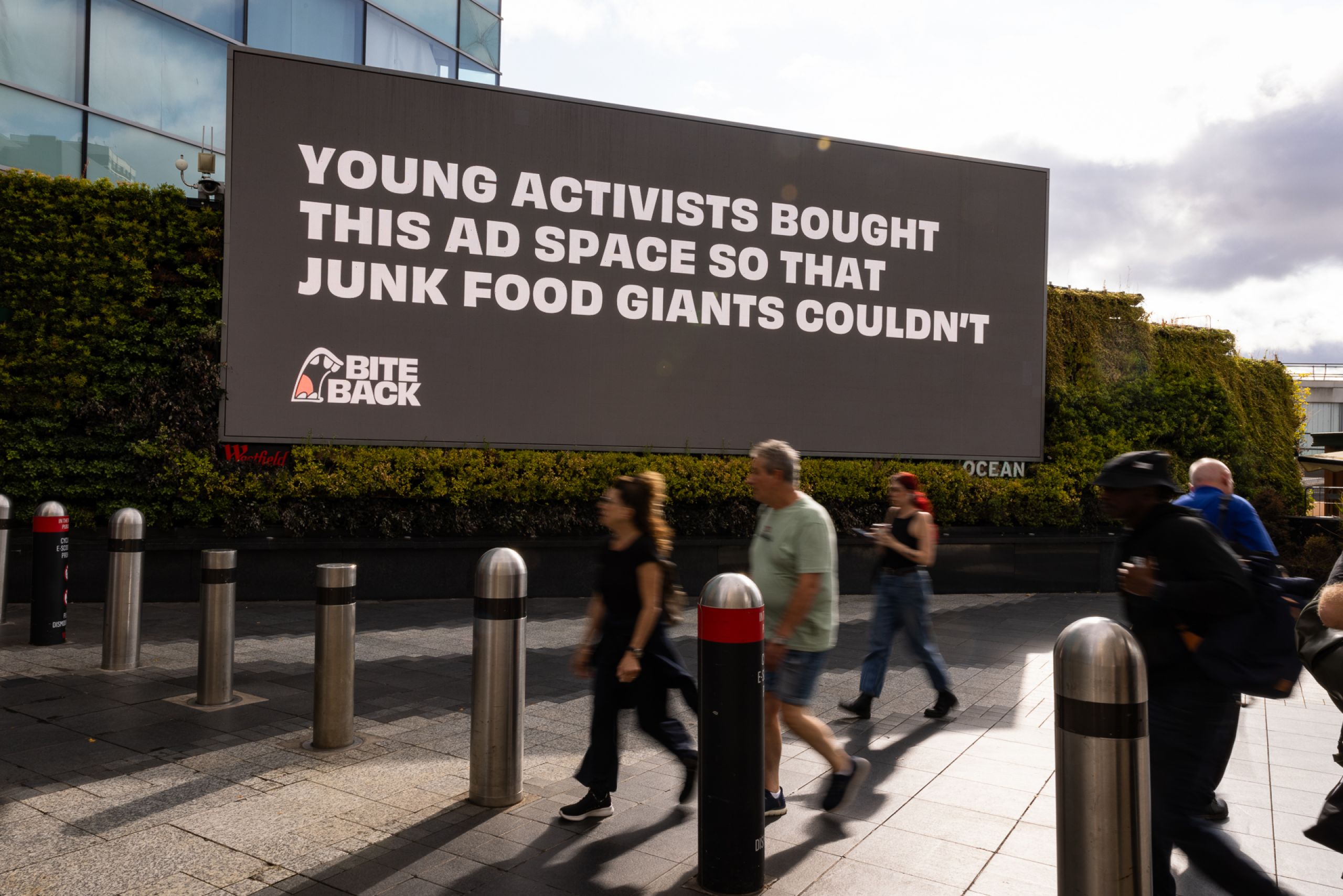 Anti-advertising billboard targets fast-food giants for youth campaign ...