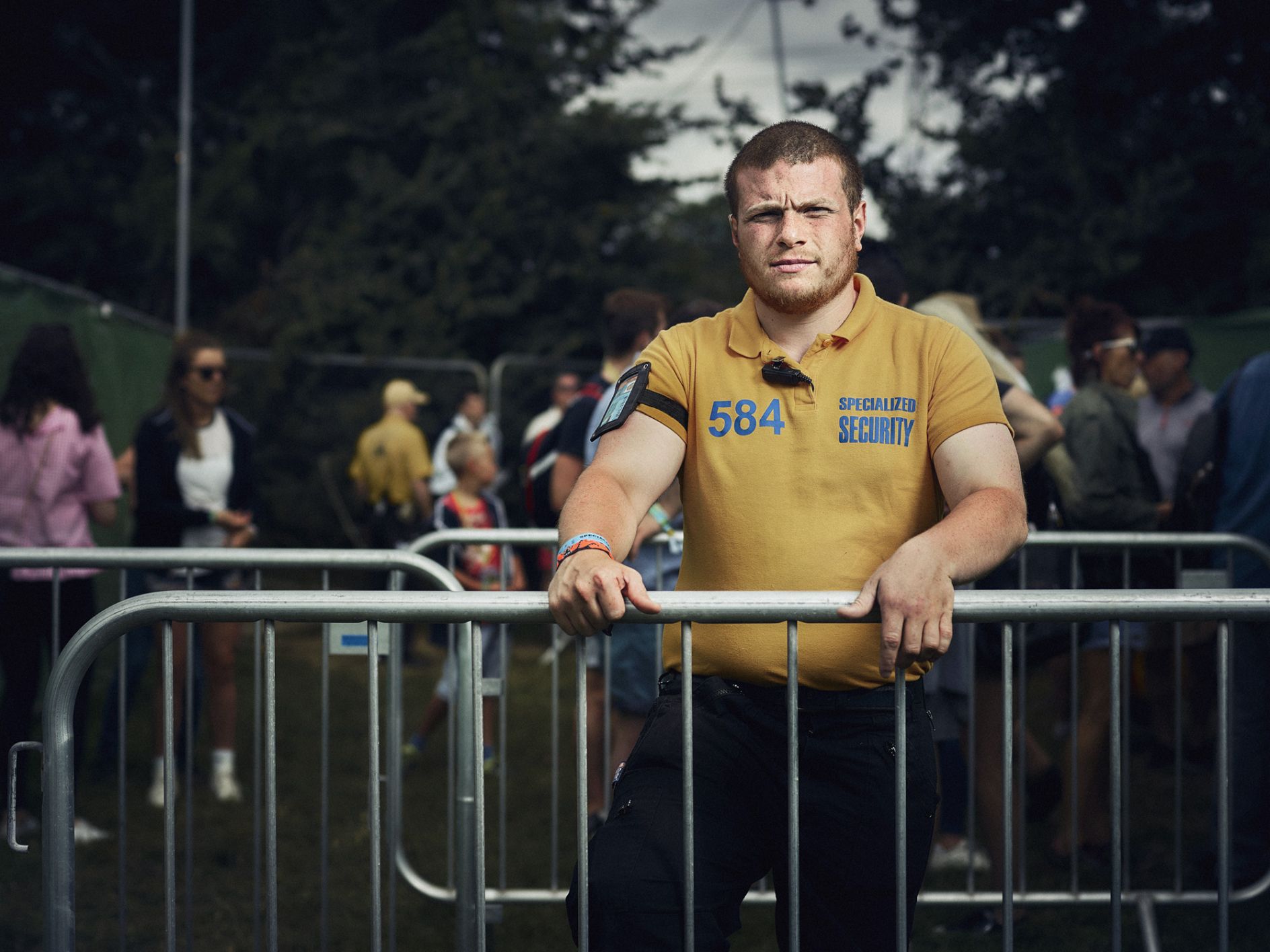 Matthew Joseph's photographs of Glastonbury Festival give us a brief ...