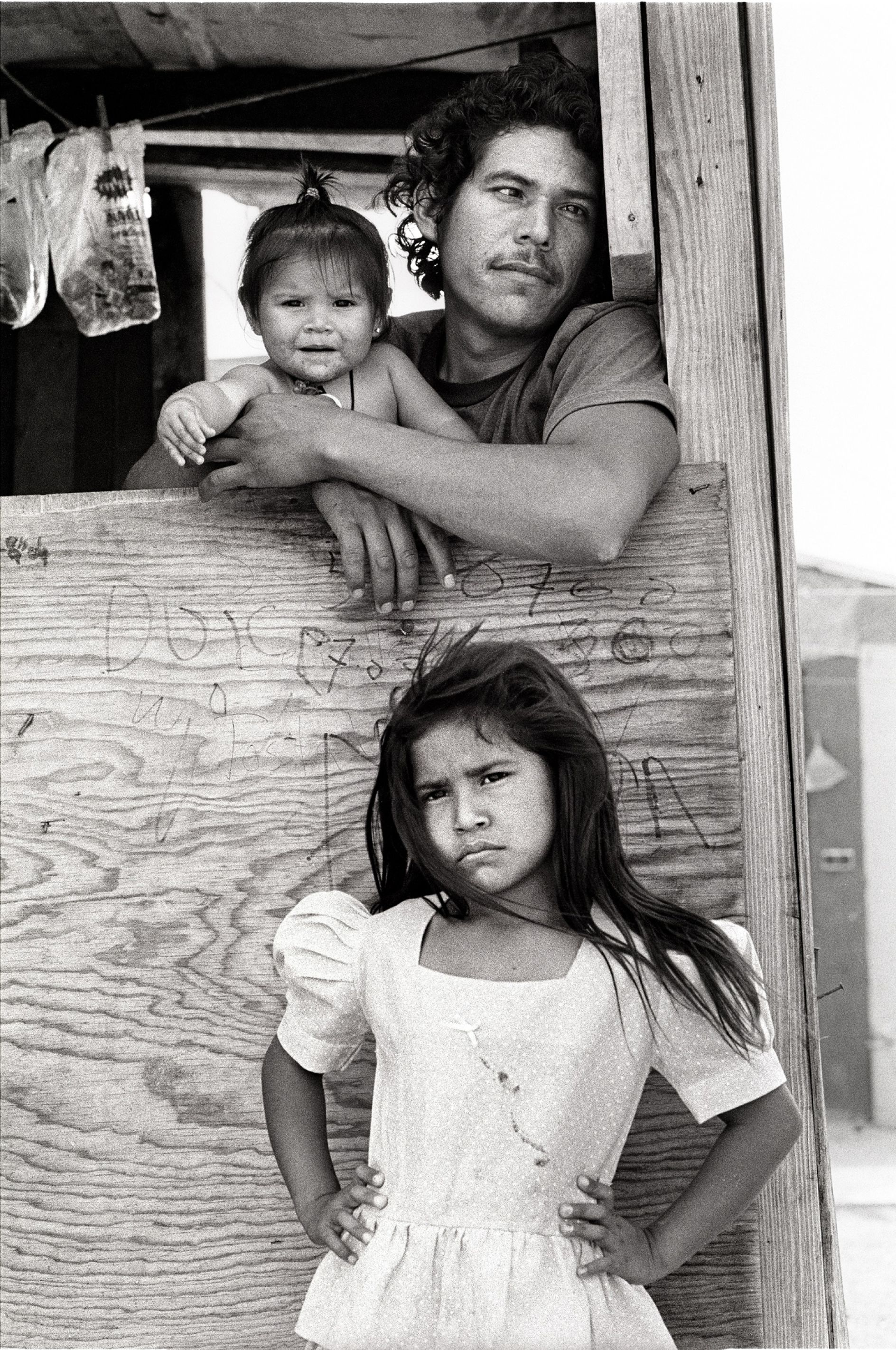 Rare photographs by Laura Wilson that document 35 years of the American ...
