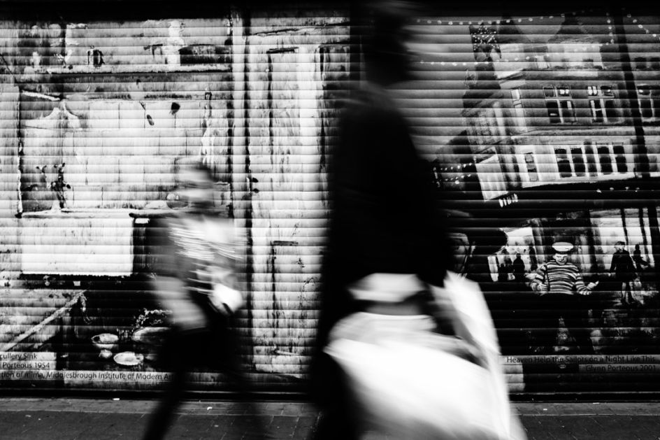 Gritty, urban street photography unveils the darker side of English ...