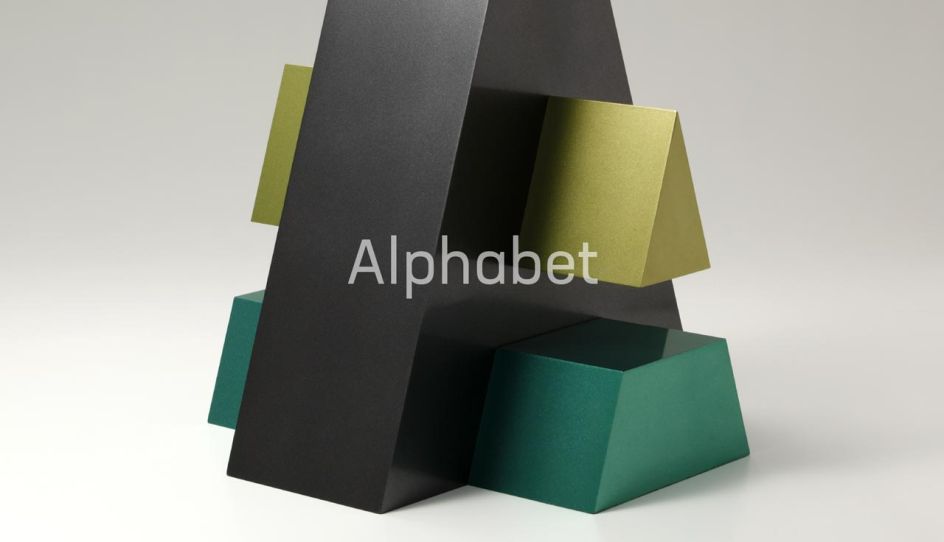 The complete retrospective of Japan's ingenious master of three ...