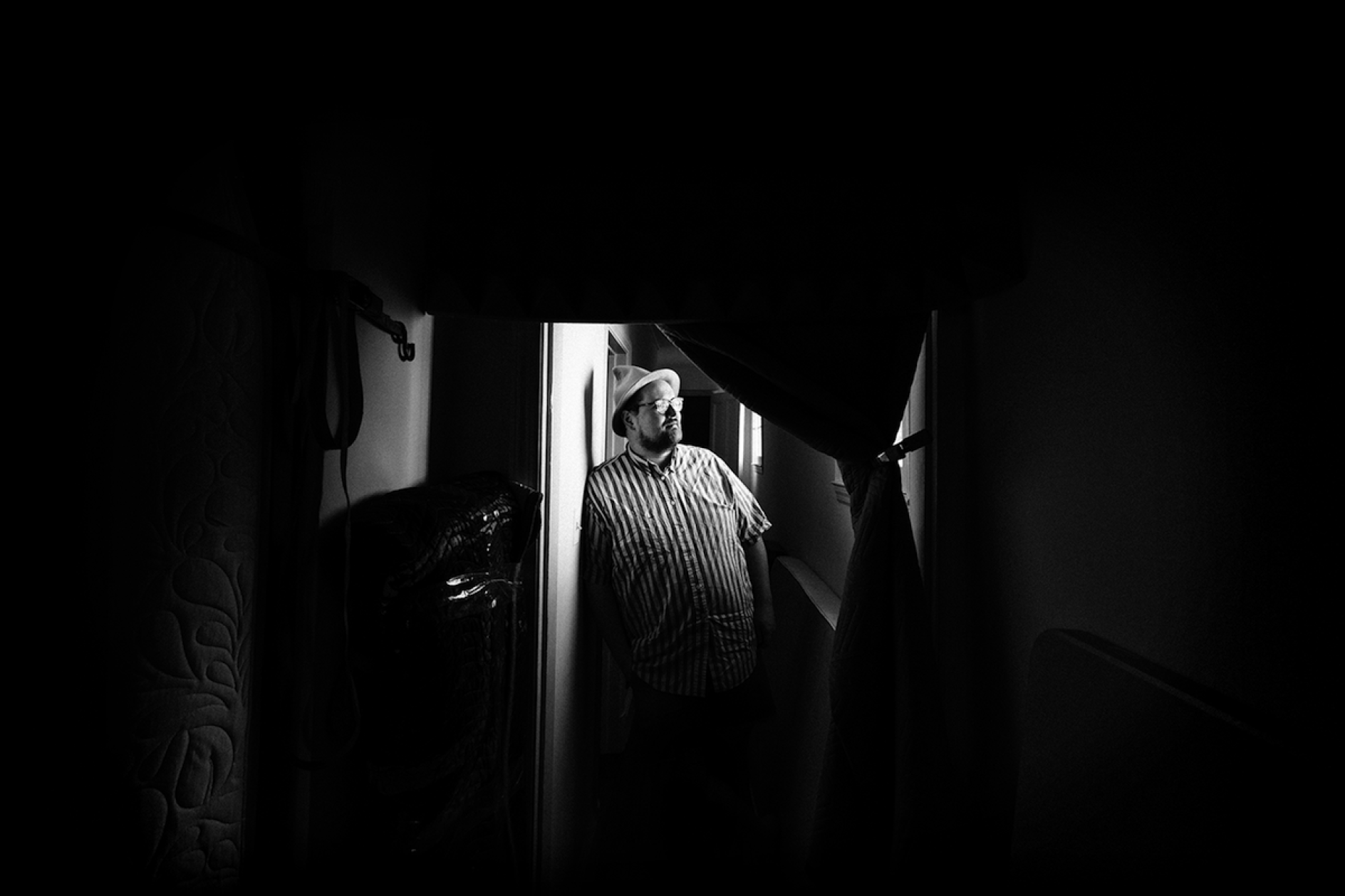 Daniel Topete's shots of self-recording artists show how creativity ...