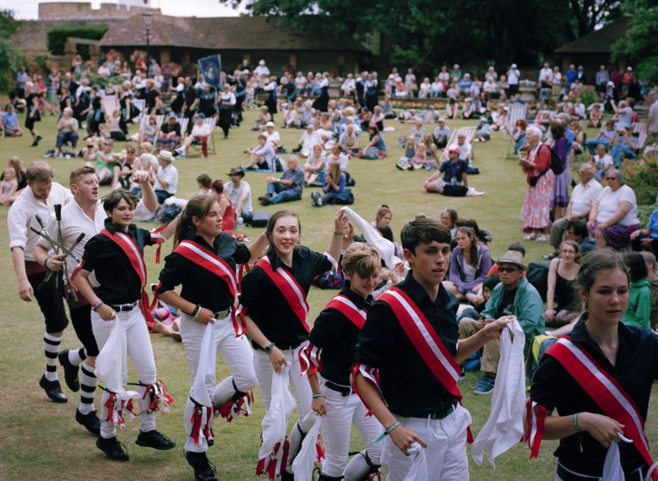 Photographs by Rachel Adams reveal a new generation of Morris dancers ...