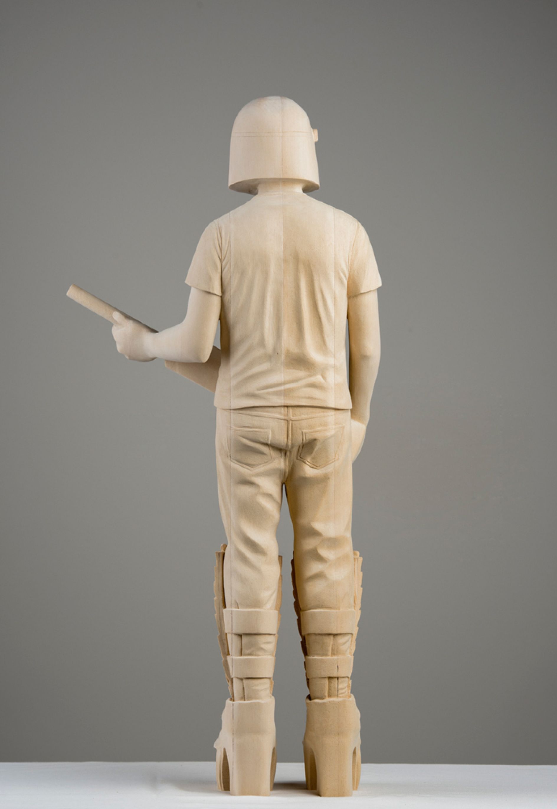 Wooden sculptures of twisted human forms by artist Paul Kaptein ...