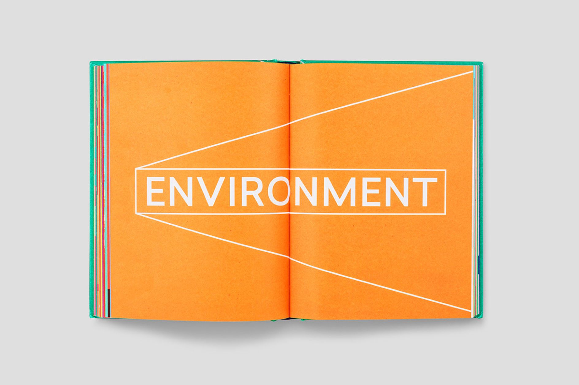 Praline's gorgeous graphic design explores tricky concepts of scale ...