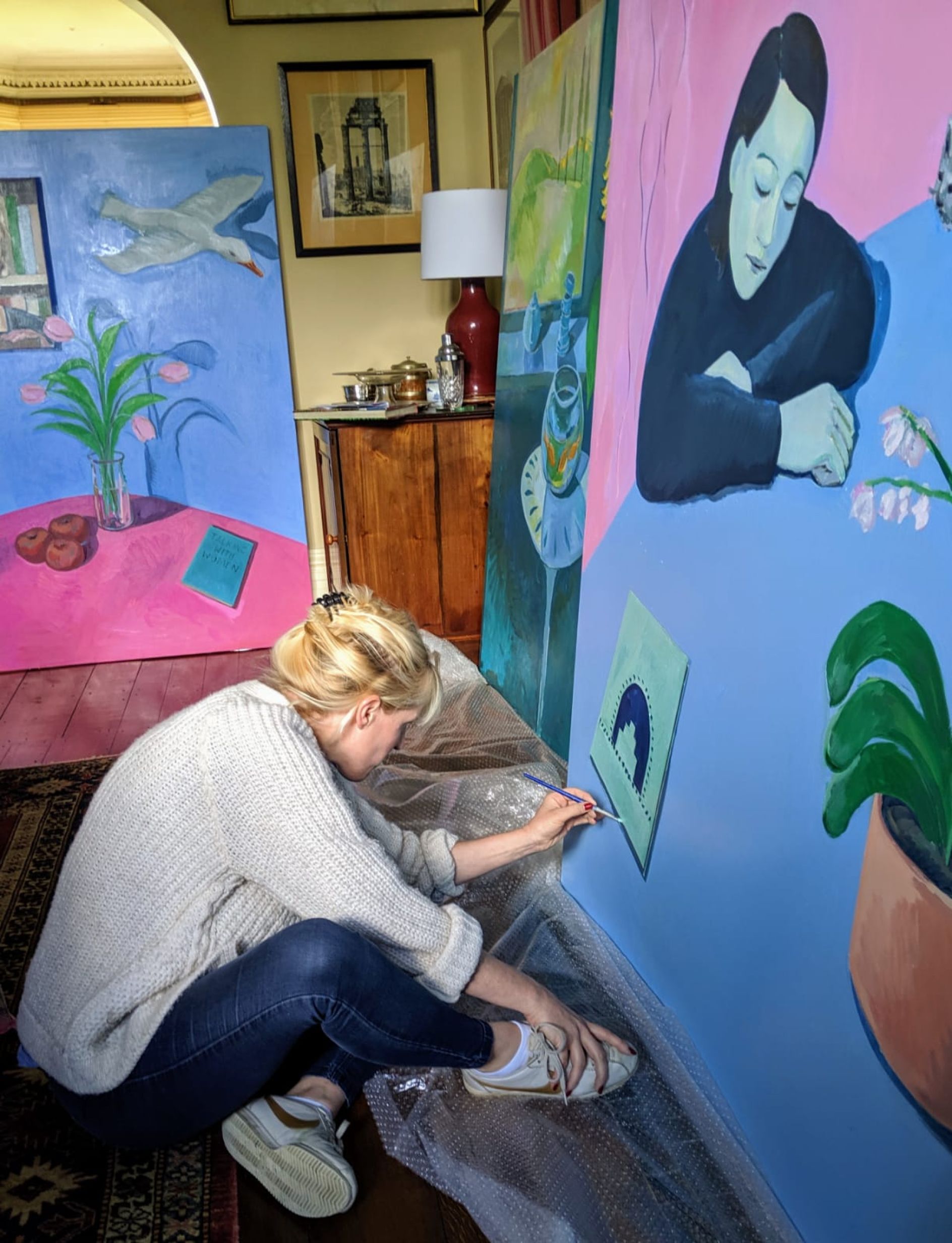 Paintings by Nancy Cadogan that celebrate the 'deep sense of connection ...