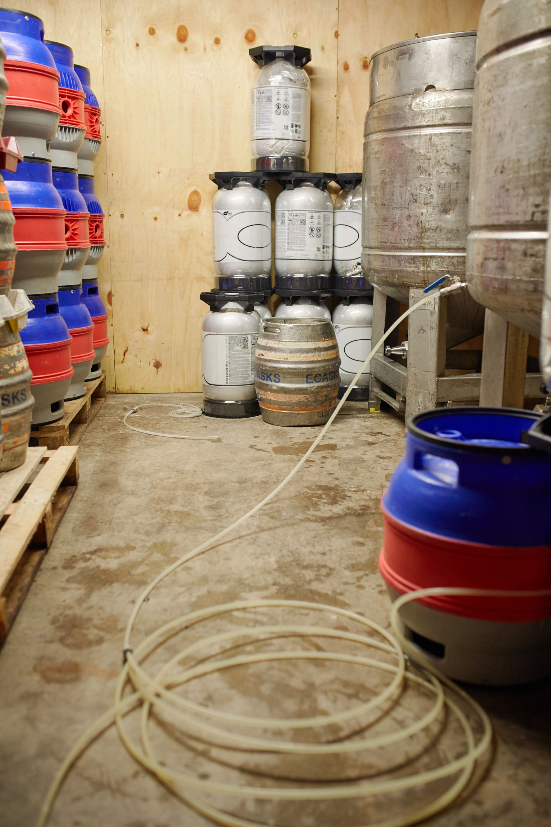 The Brewers: Duncan Elliott captures the inner sanctum of Manchester's ...