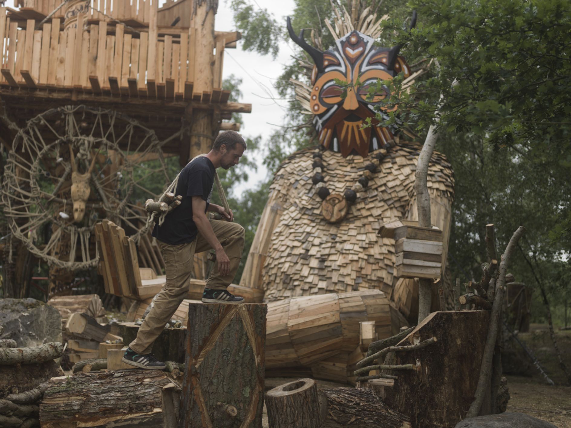 Danish artist Thomas Dambo creates seven gigantic trolls out of ...