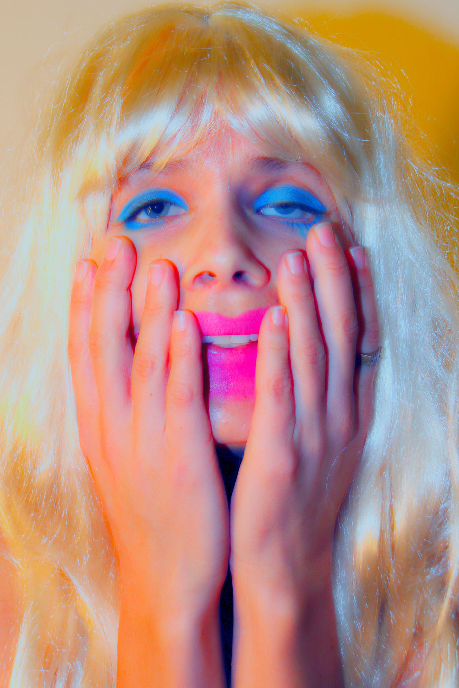 Voyeuristic photo series captures "wandering misfit" on the neon lit ...