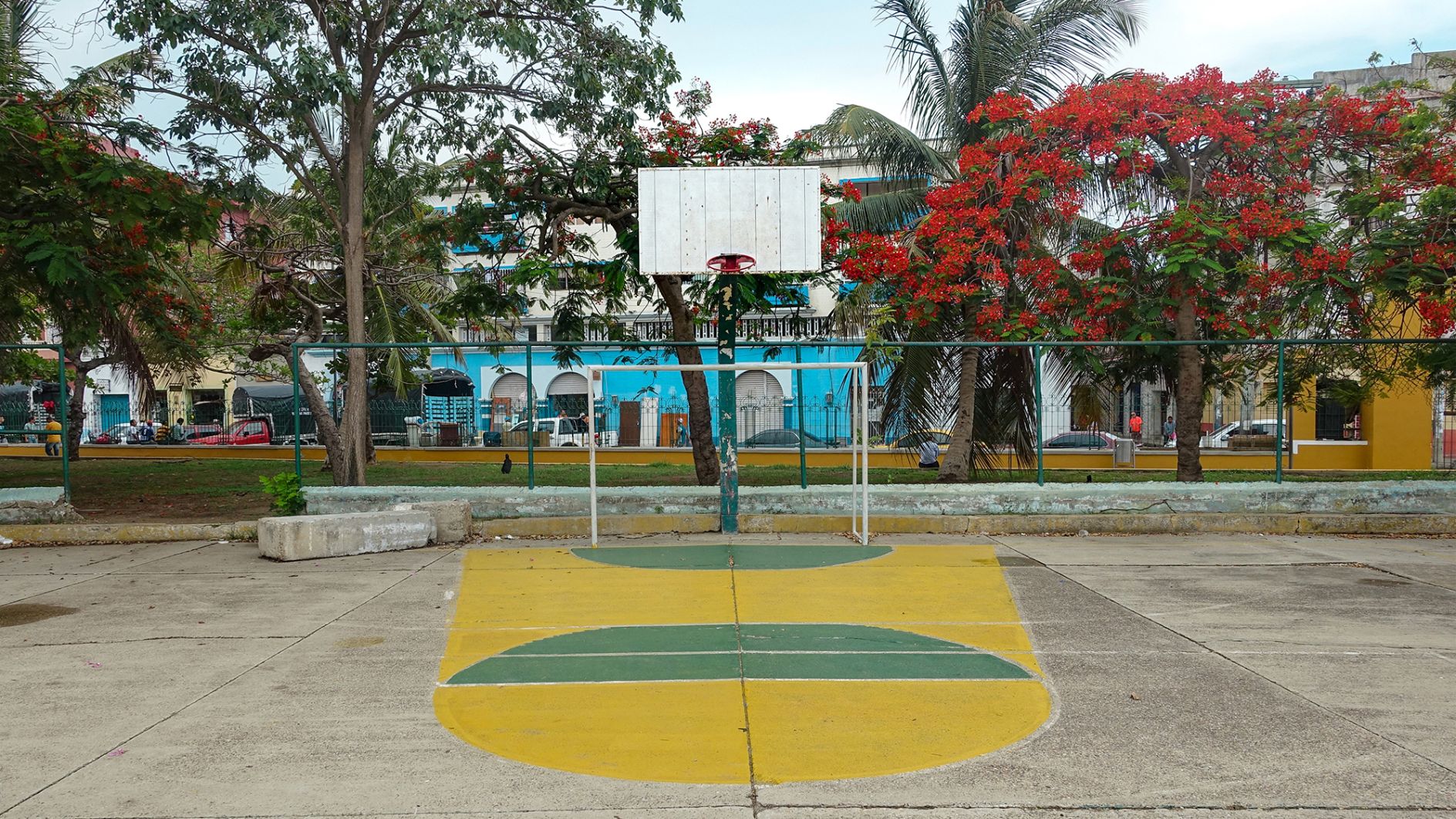 World of Hoops: Photographs that reveal different cultures surrounding ...