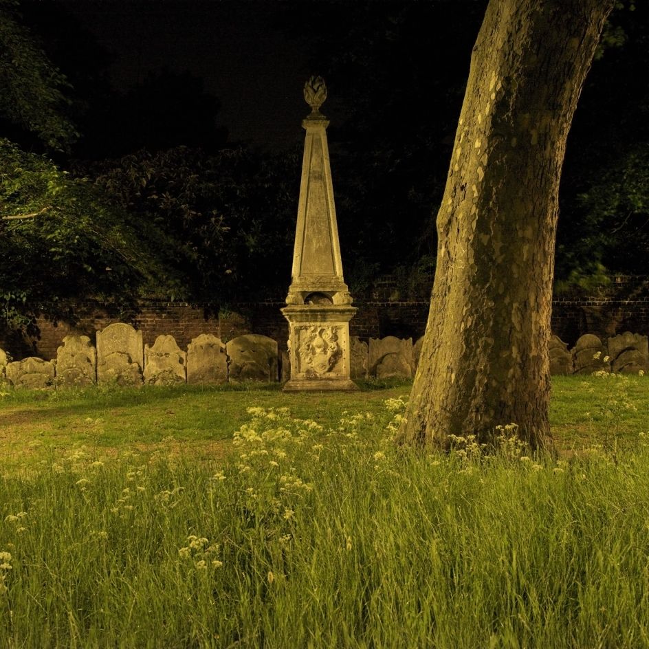 Hackney By Night: Eerie and unexpectedly beautiful photographs of ...