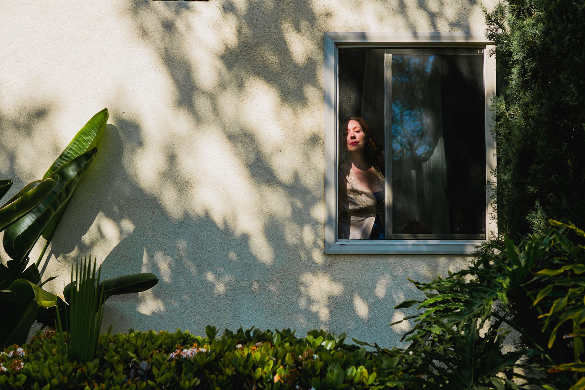 Photographer Caroline White captures beautiful portraits through people ...
