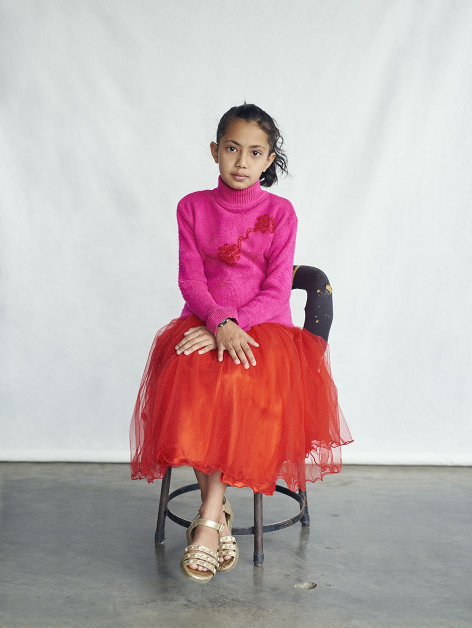 'American West' style portraits of Nepal's youth and homeless children ...