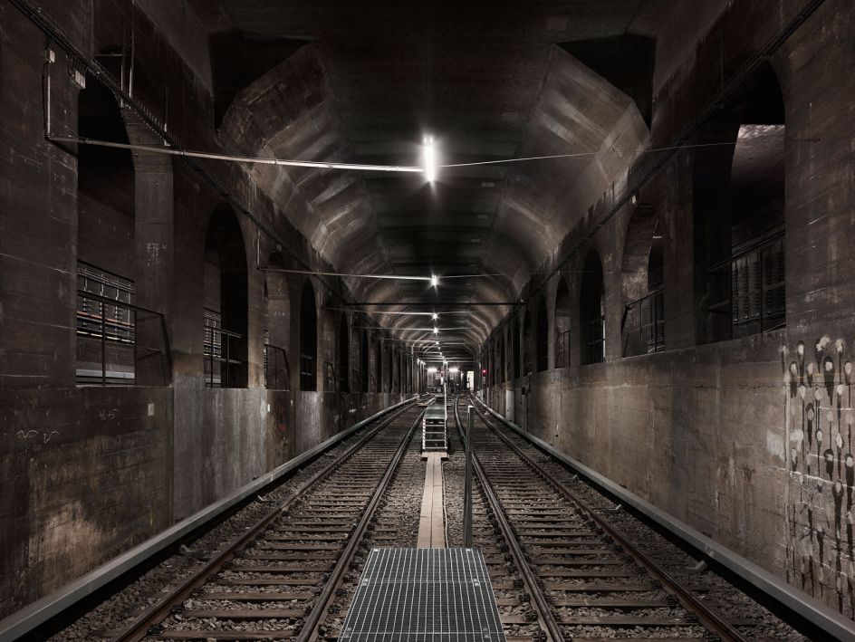 Underground Landscapes: Fascinating photographs of subway tunnels ...