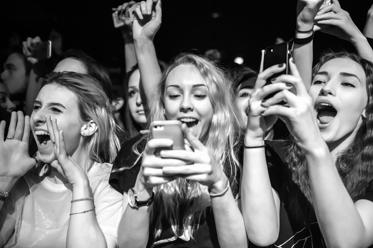 Photographs by David Gleave that capture the bands, musicians and gigs ...